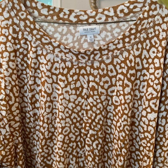True Craft | Tops | True Craft Gold Cheetah Print Long Sleeve | Poshmark